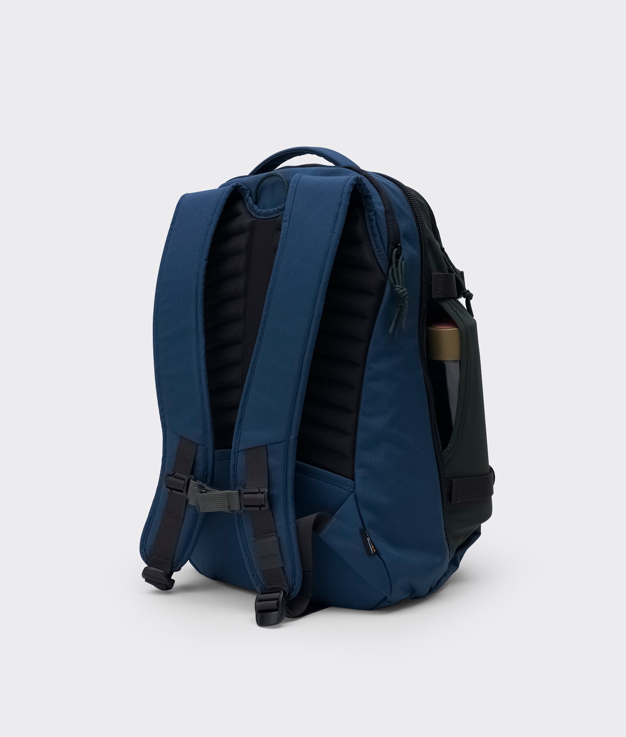 Round Table Banquet – Crumpler Singapore