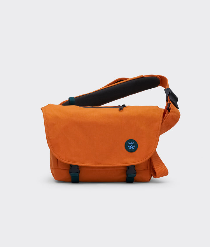 Goose (Large) – Crumpler Singapore